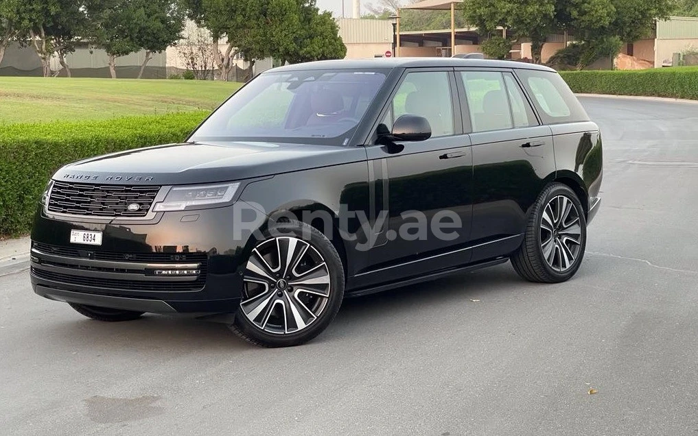 Rent a Black Range Rover Vogue 2022 in Dubai at $3200/day